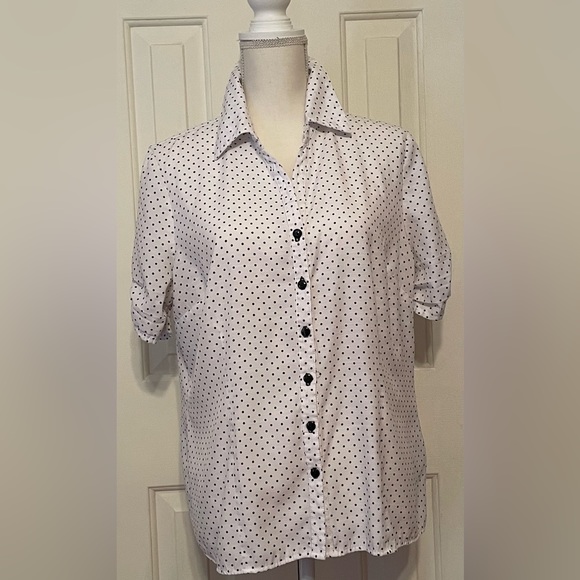 Dress Barn | Tops | Dressbarn Whiteblack Polka Dot V Neck Collared ...